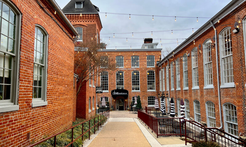 The Perfect Friends' Outing to Savage Mill » Maryland Road Trips