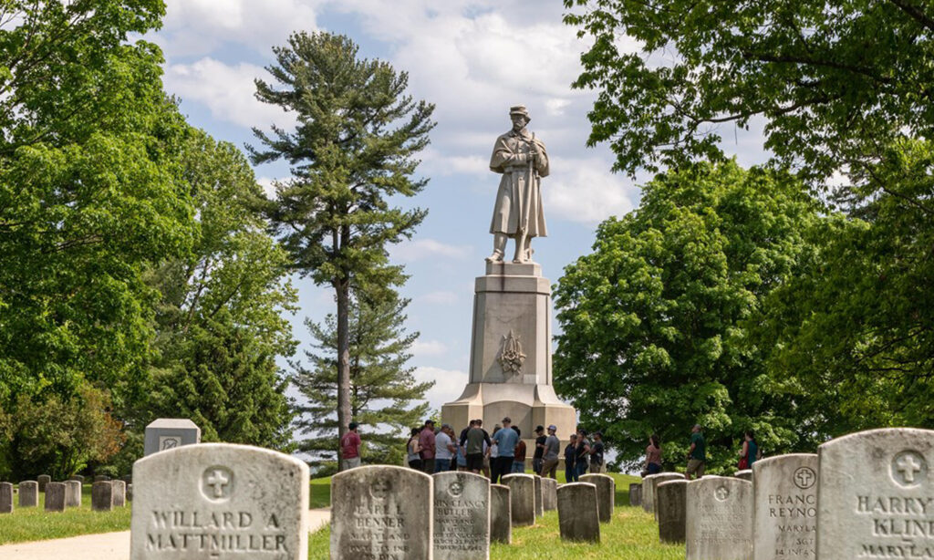These Historic Cemeteries Are Worth the Stop
