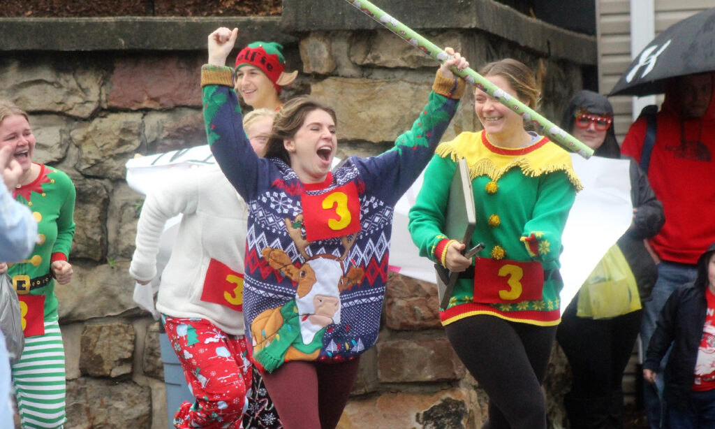 Capture Holiday Spirit in Frostburg, Maryland » Maryland Road Trips