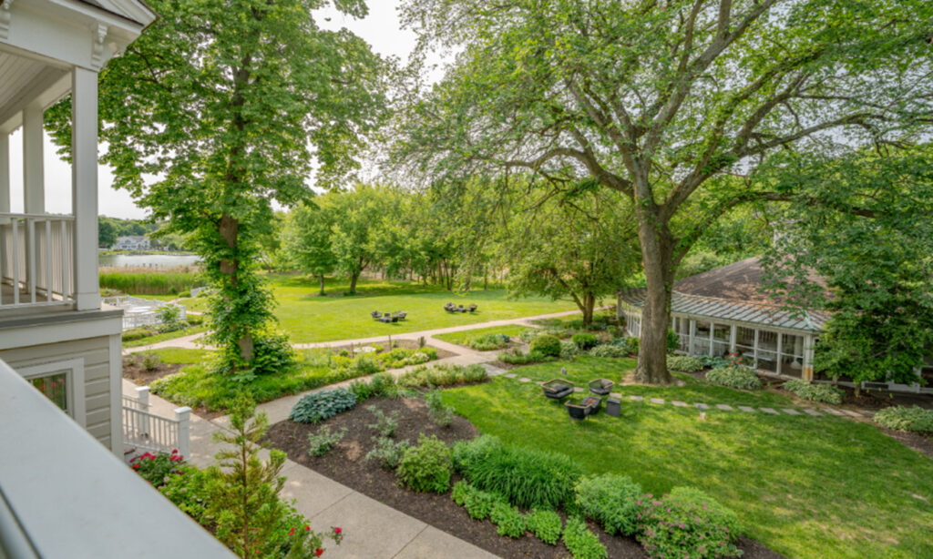 A Charming Stay at Kent Island Resort